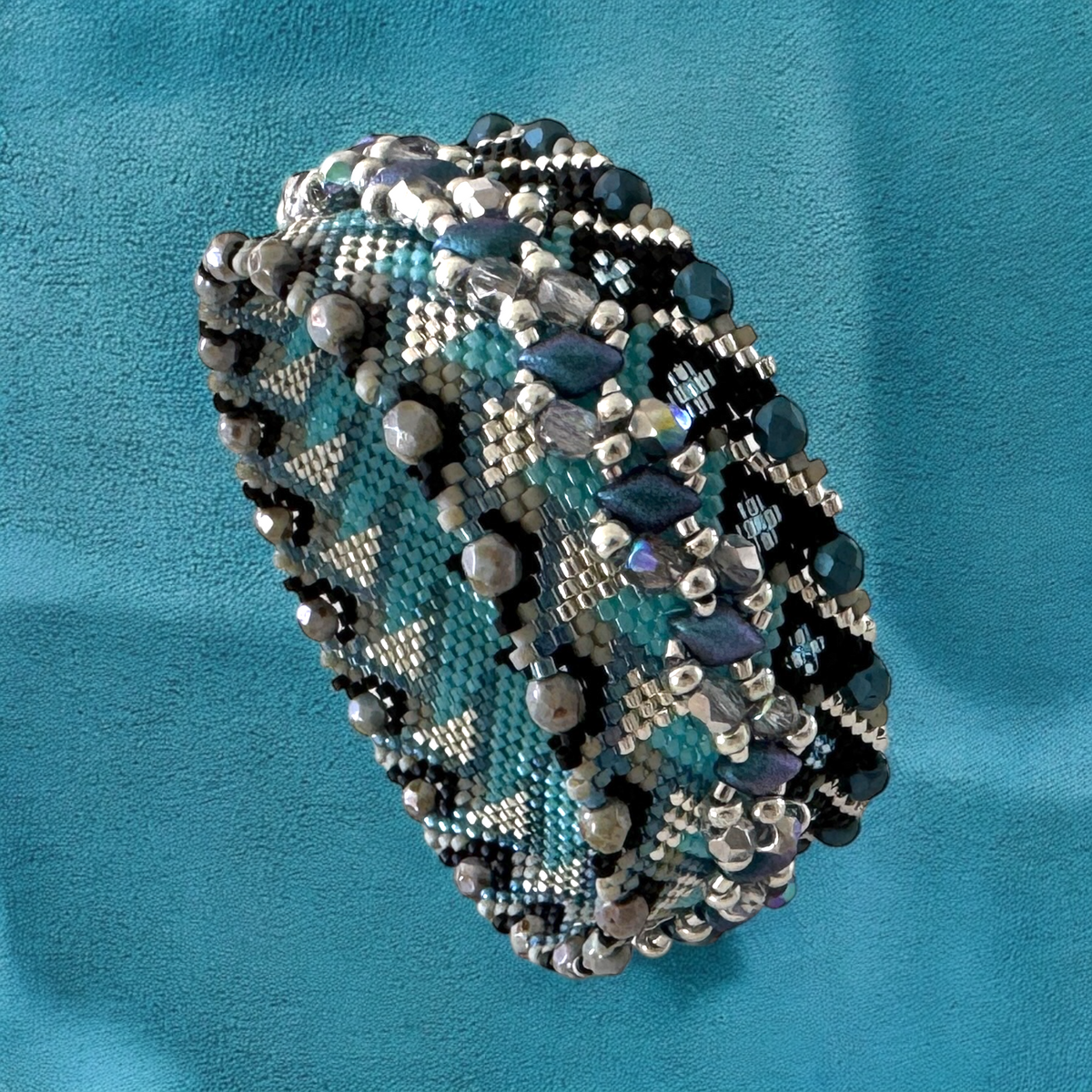 DIY miyuki bead Bracelet Pattern - peyote or brick stitch weaving ...